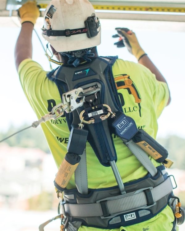 3M DBI-SALA ExoFit STRATA Full-Body Harness - Safety Products and Services